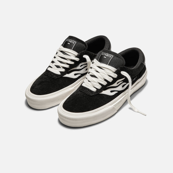 STRAYE FUEGO - BLACK | Suede Low Top Skate Shoes