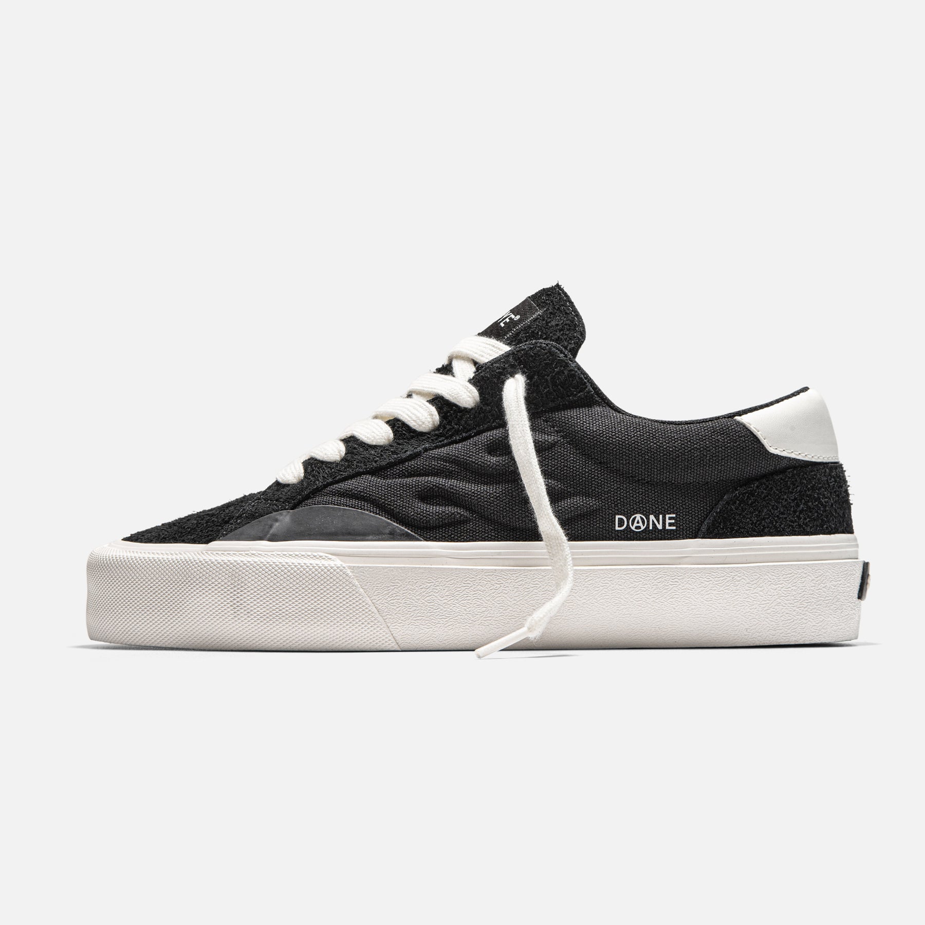 LOGAN – Official STRAYE Low-Top Skate Shoes