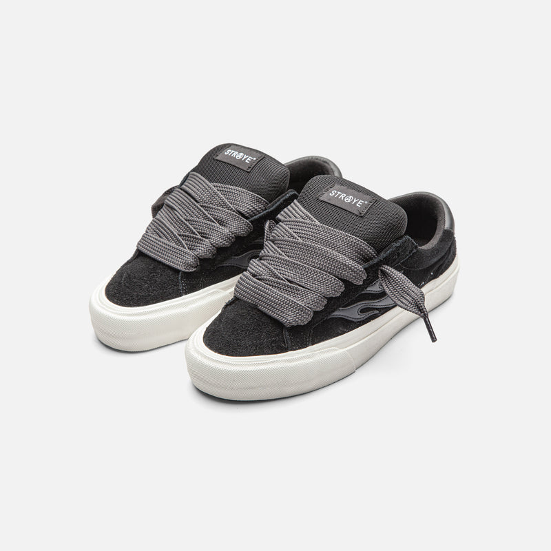 STRAYE LOGAN PUFF - MIDNIGHT | Suede Low Top Skate Shoes