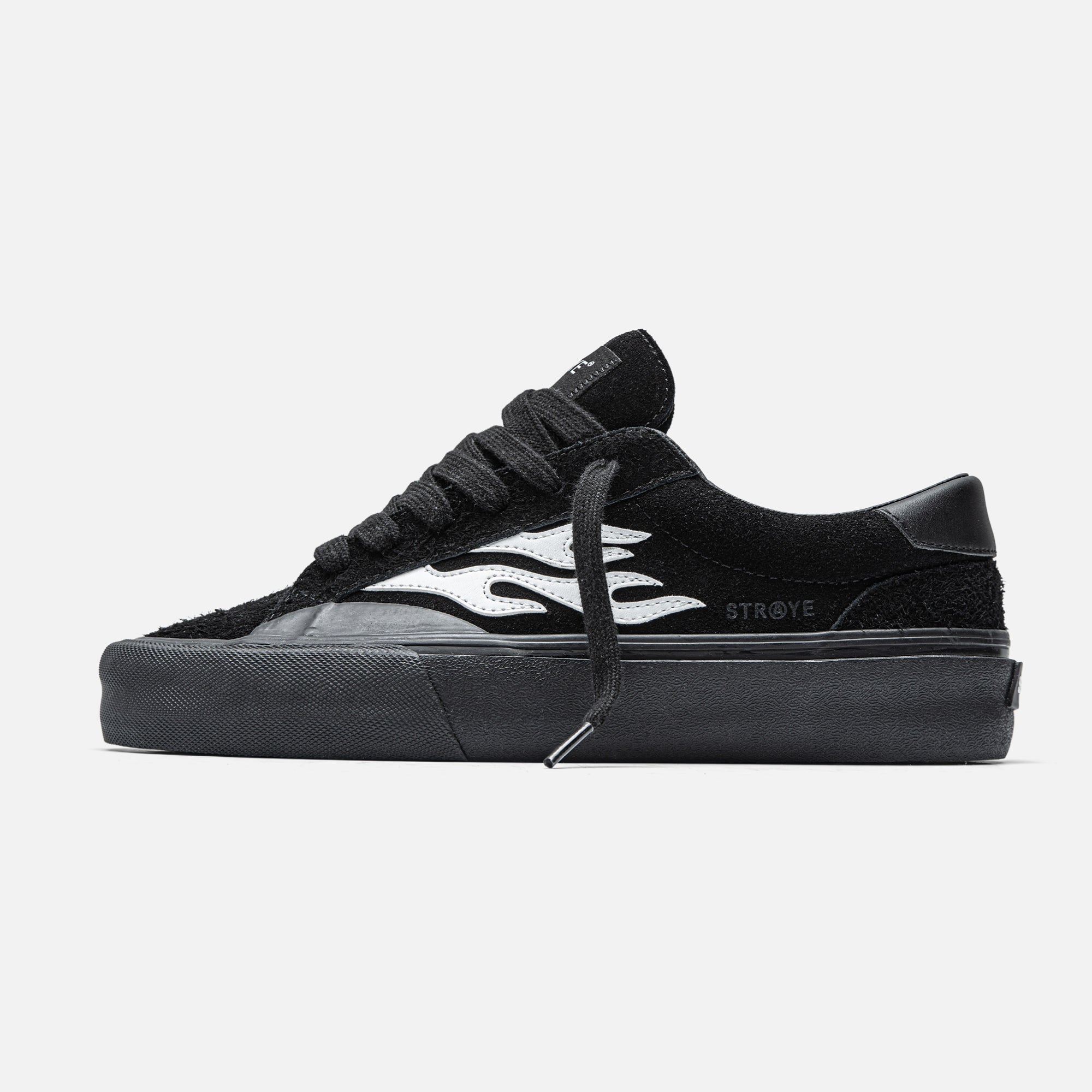 LOGAN – Official STRAYE Low-Top Skate Shoes