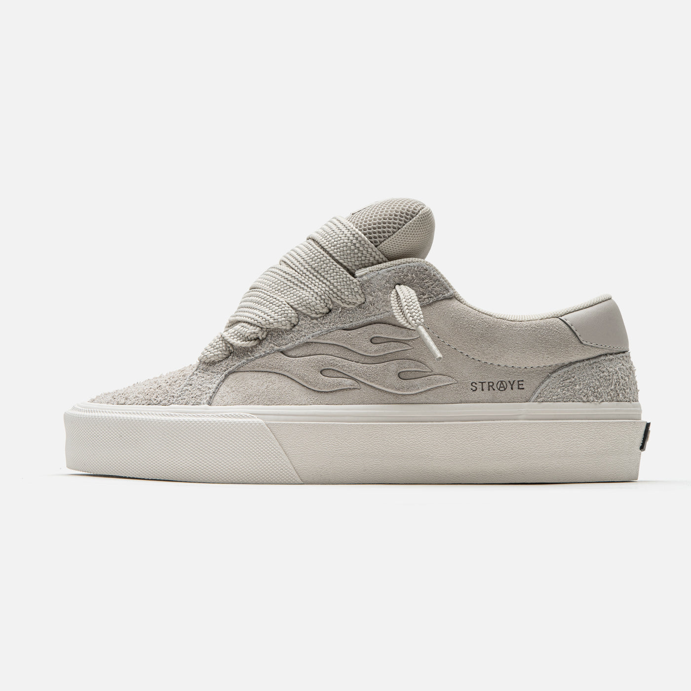 LOGAN PUFF | Low Top Skate Shoes | STRAYE