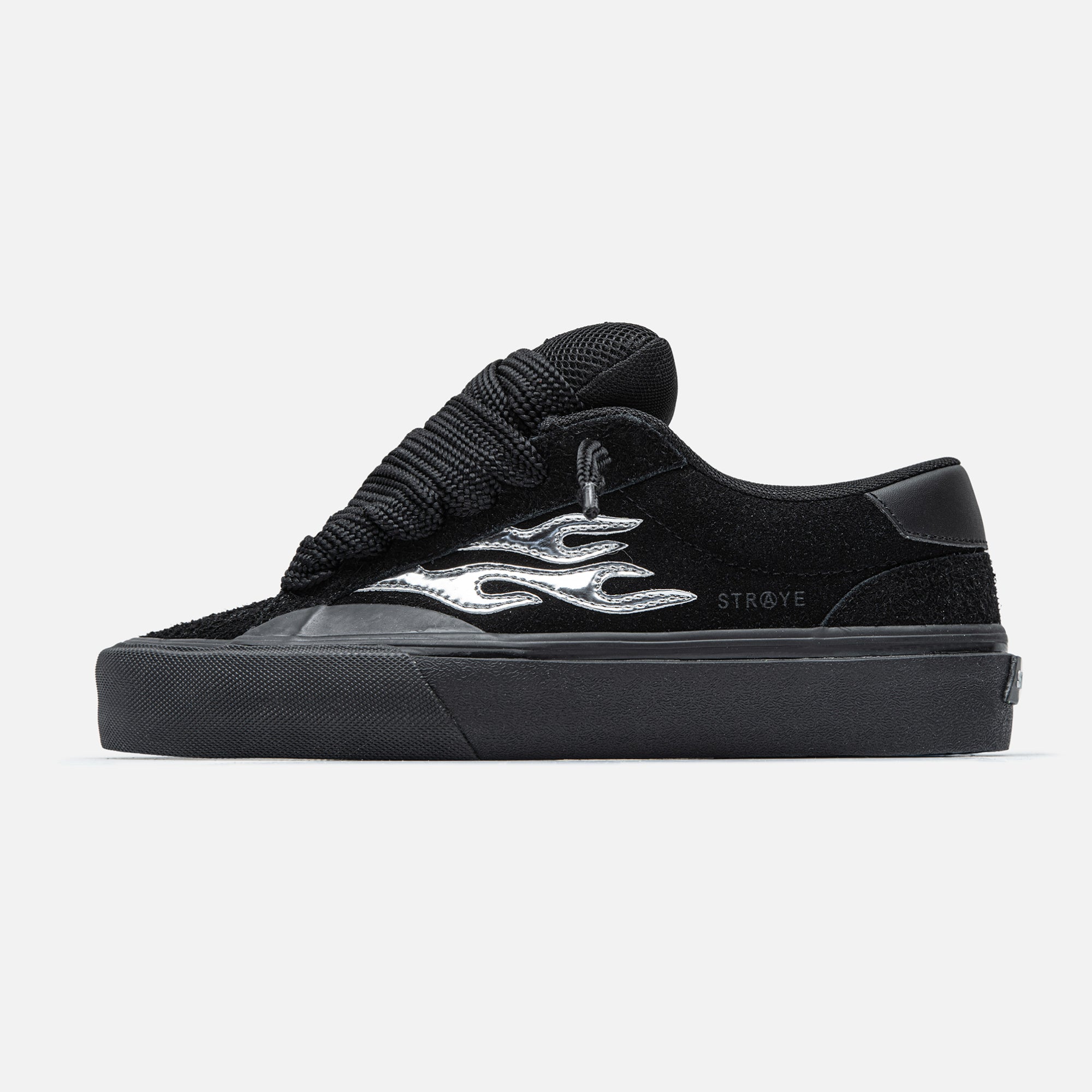 LOGAN PUFF | Low Top Skate Shoes | STRAYE