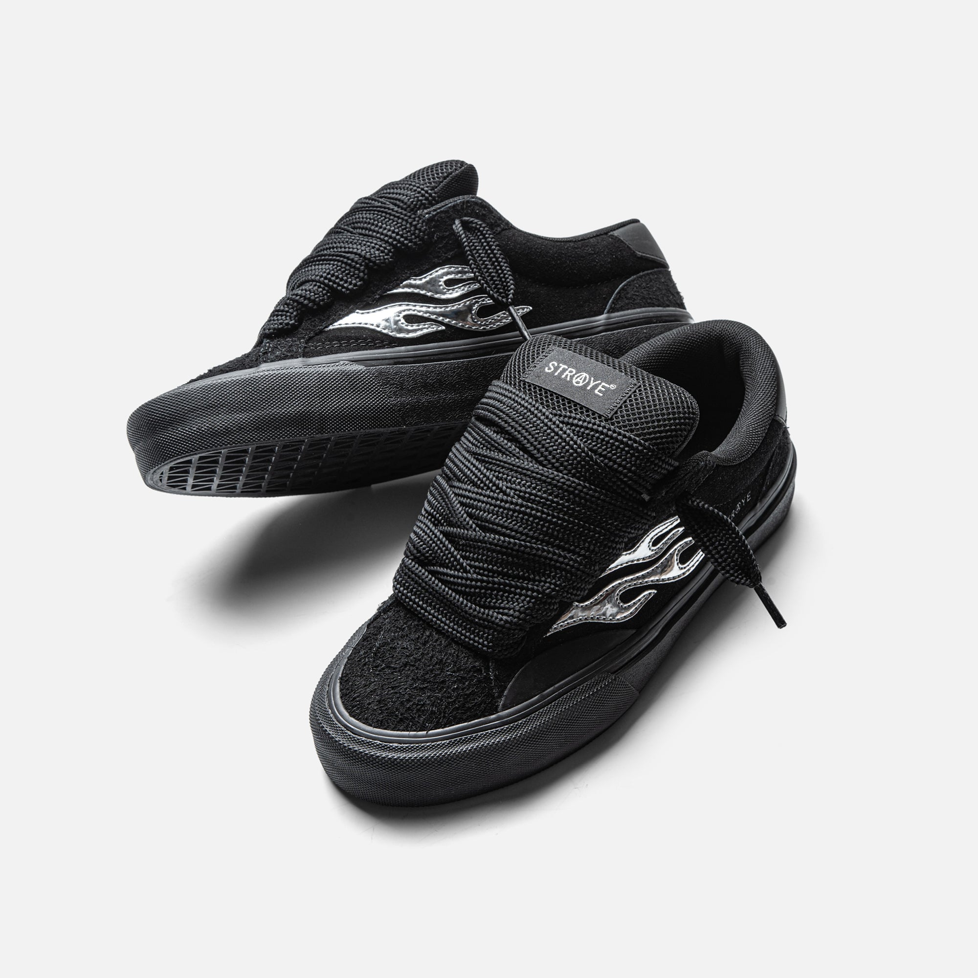 LOGAN PUFF | Low Top Skate Shoes | STRAYE