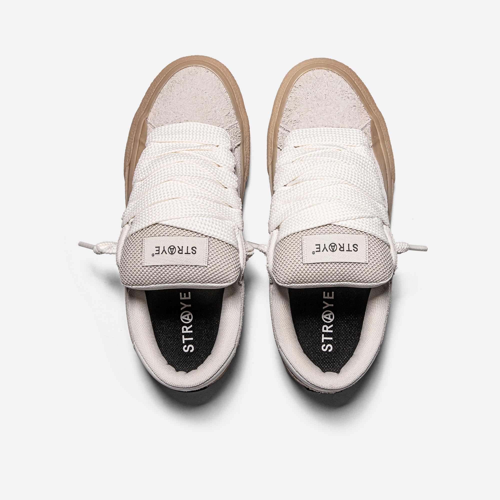 STRAYE Logan Puff Cream Crepe hairy suede + suede low-top — puffy low ...