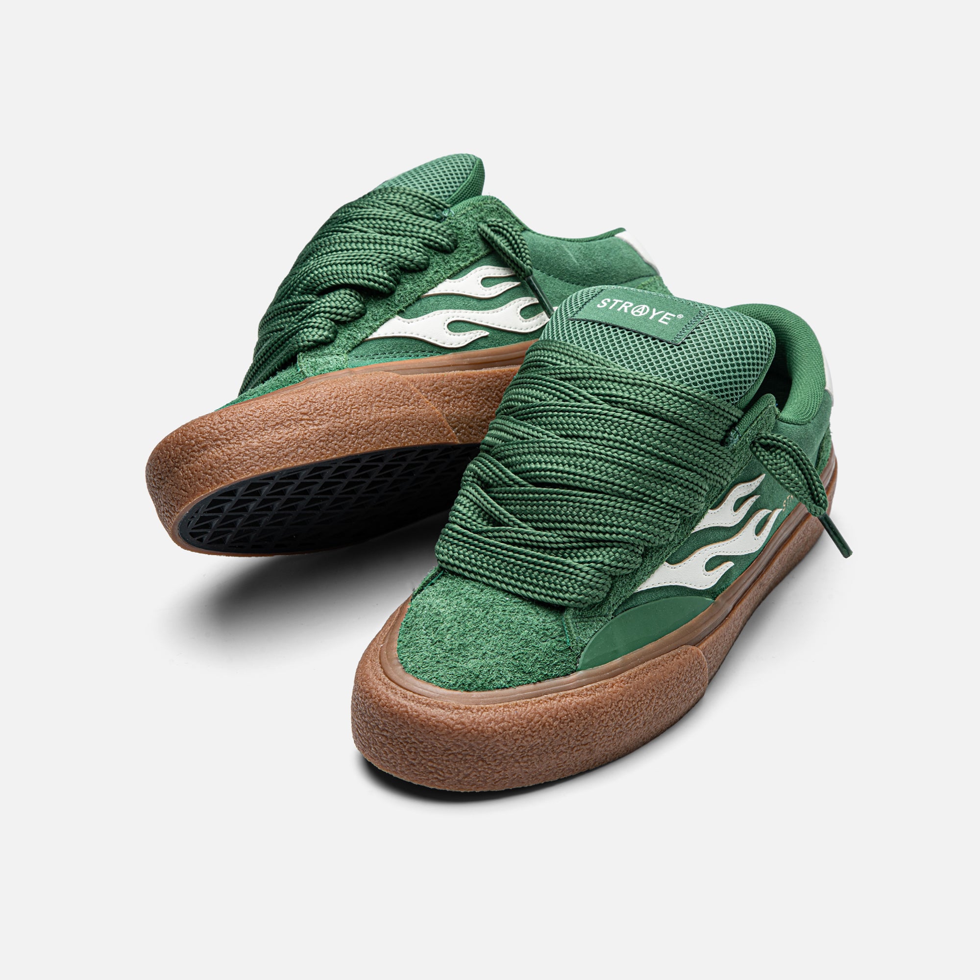 LOGAN PUFF | Low Top Skate Shoes | STRAYE