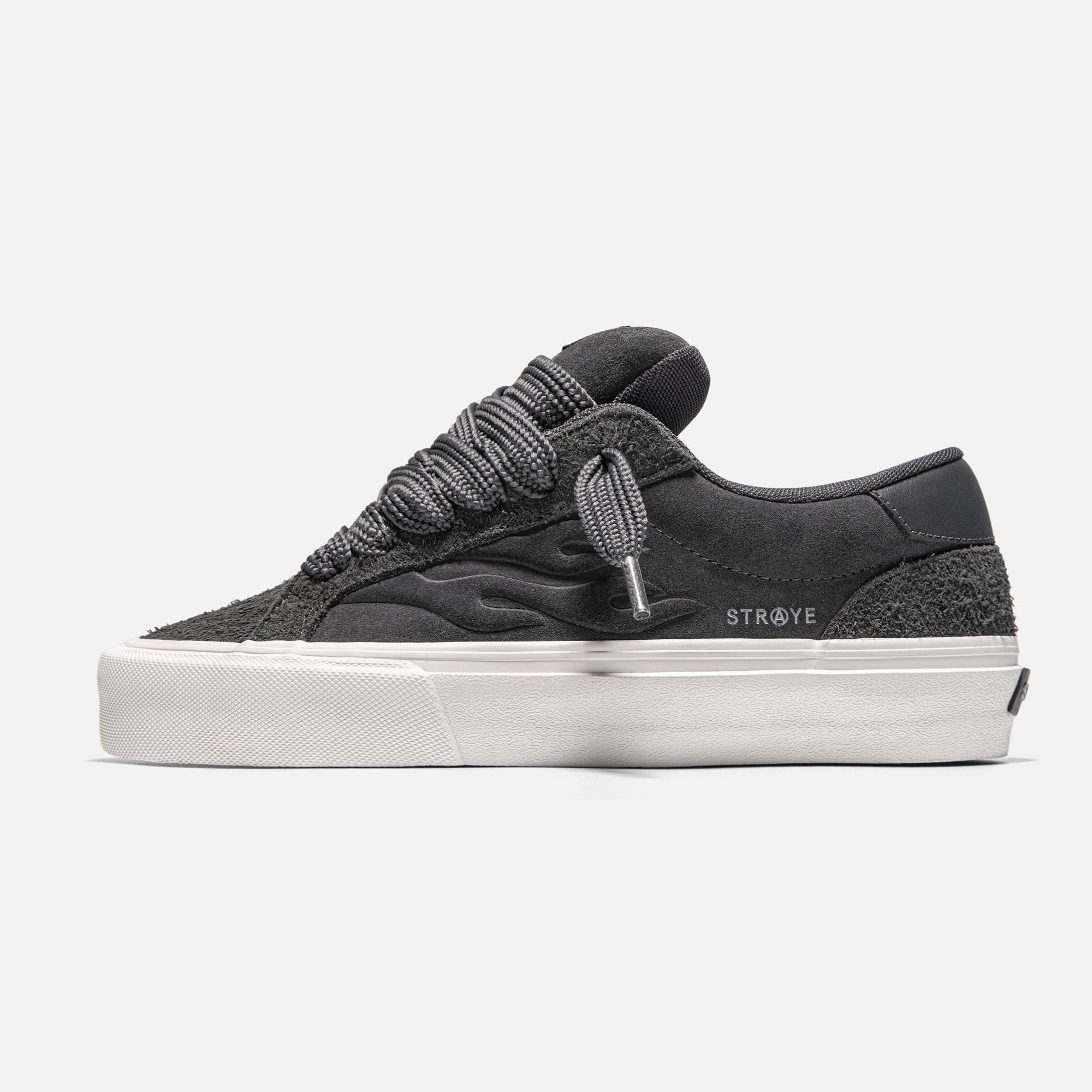 LOGAN PUFF – Official STRAYE Puffy Skate Shoes