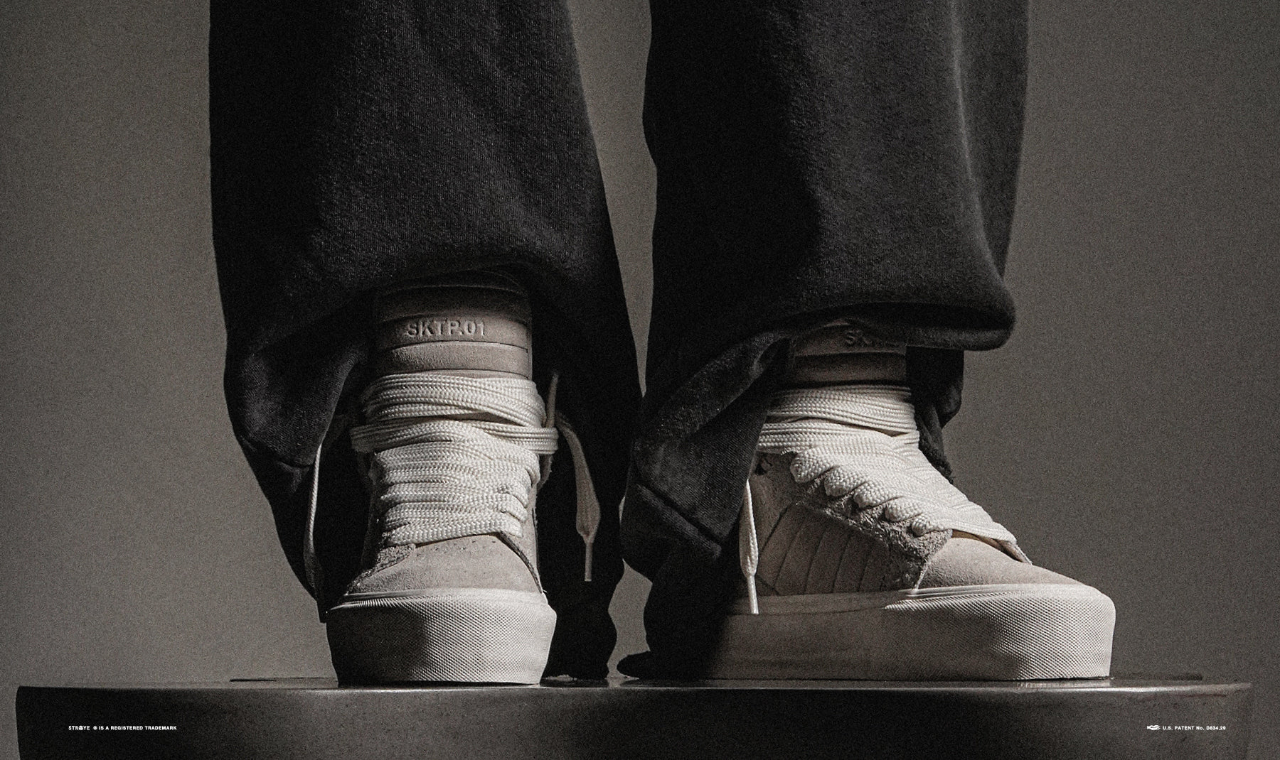 STRAYE Skateboarding Shoes