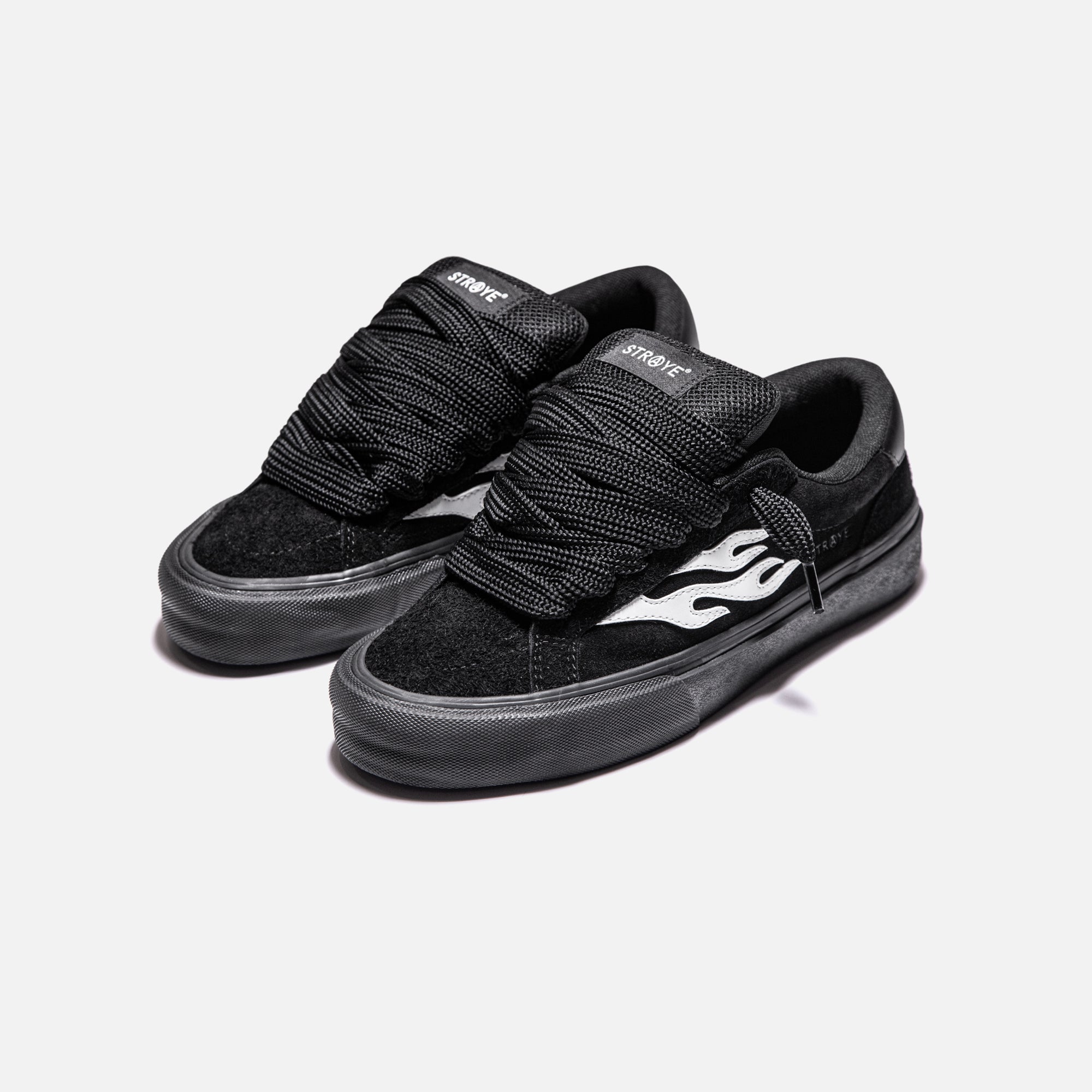 STRAYE LOGAN PUFF - PHANTOM | Hairy Suede / Suede Low Top Skate Shoes